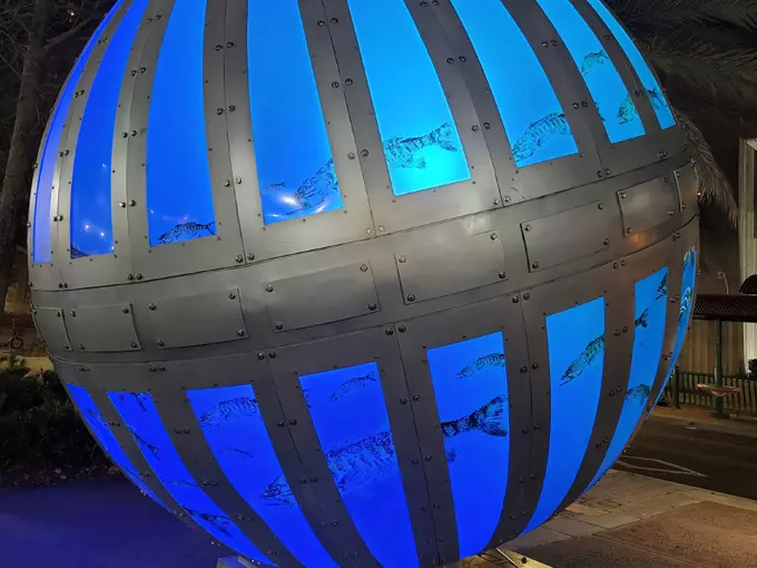 global convergence sculpture 7