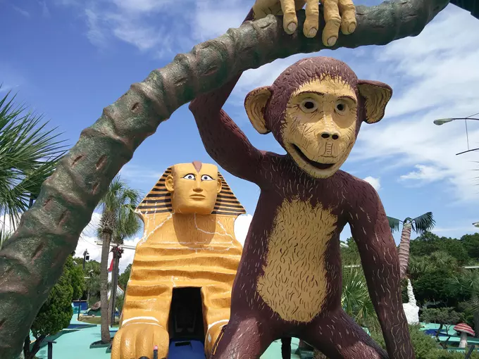 goofy golf 1