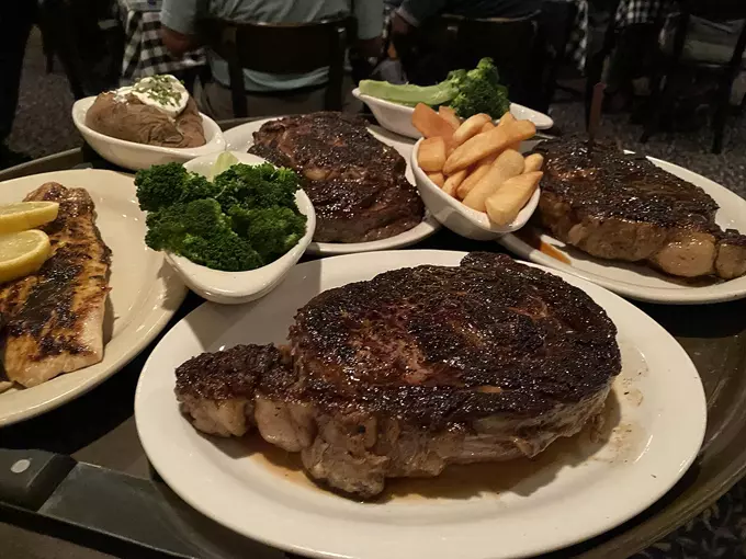 lindas la cantina steakhouse 7