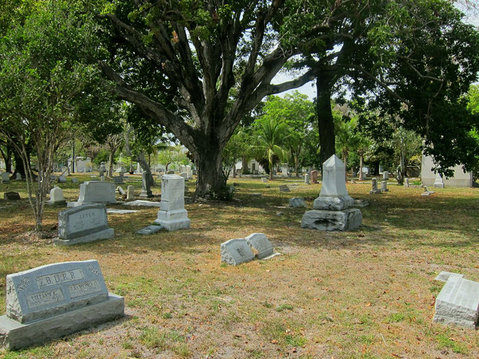 miami city cemetery 2