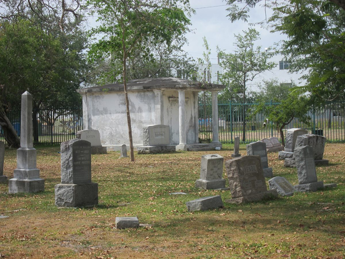 miami city cemetery 9