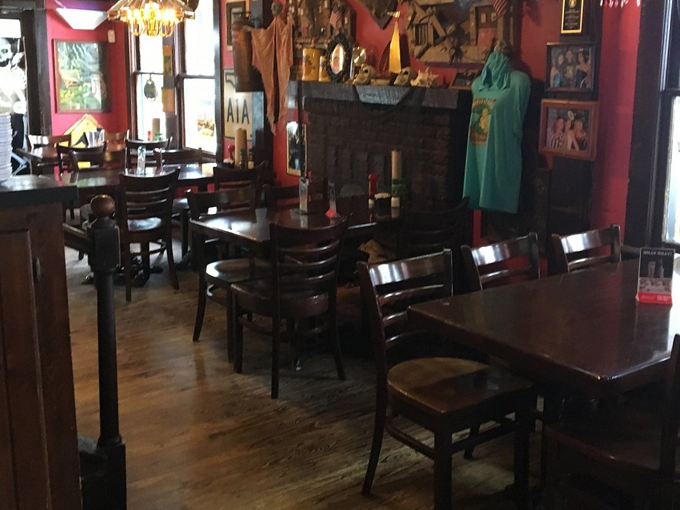 Molly Goodhead's Raw Bar & Restaurant 2