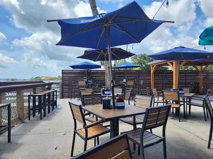 pineda inn bar grill rockledge