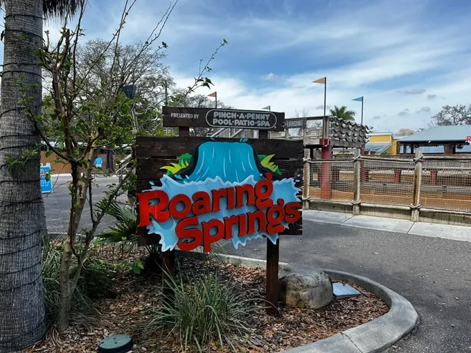 roaring springs at zootampa 1