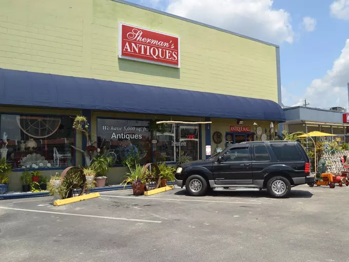 shermans antiques 1