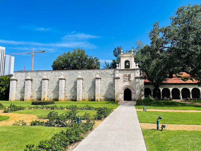 This 800-Year-Old Monastery In Florida Looks Just Like A Medieval ...
