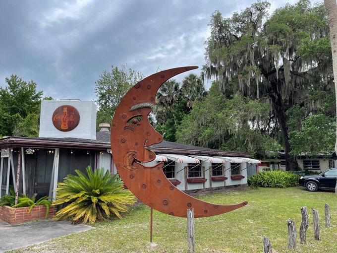 the yearling restaurant 9
