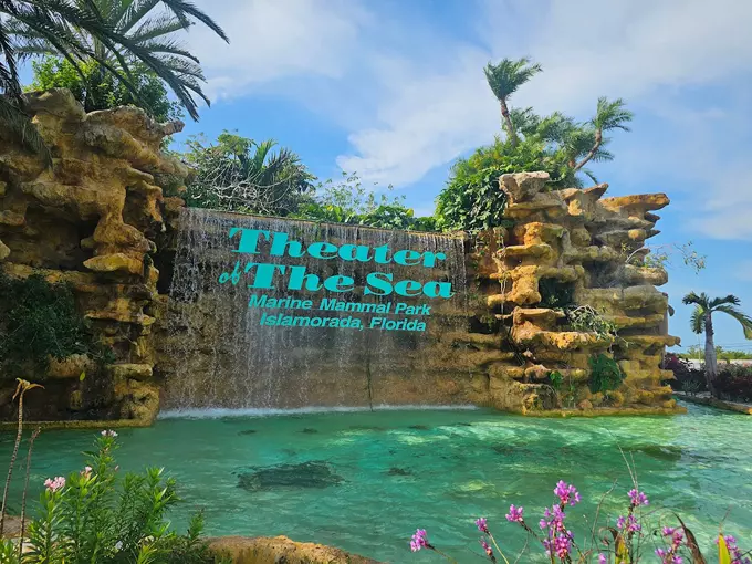 theater of the sea 1
