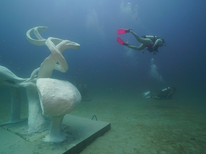 underwater museum of art 5