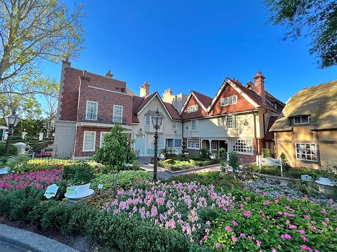 united kingdom pavilion 1