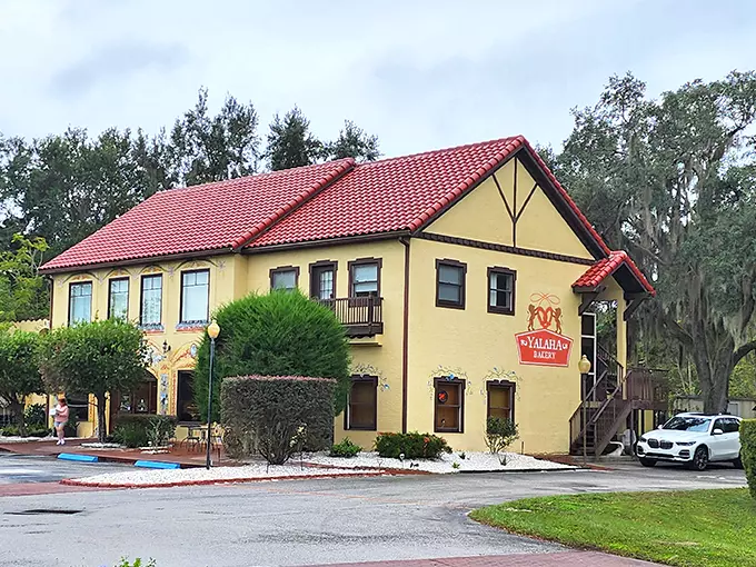 yalaha bakery 2 1