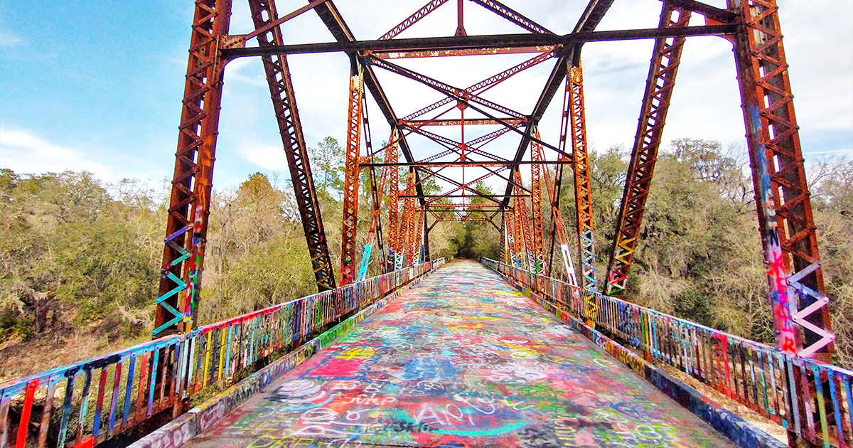 psychedelic graffiti bridge florida ftr