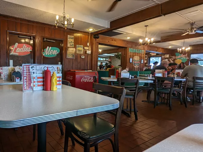 Andy's Igloo Drive-In Restaurant 2