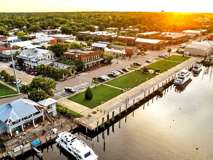 Apalachicola 1
