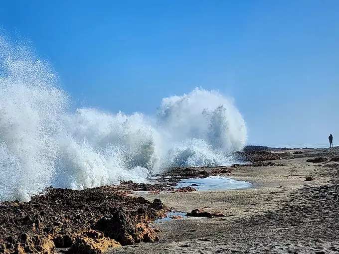 Blowing Rocks Preserve 2