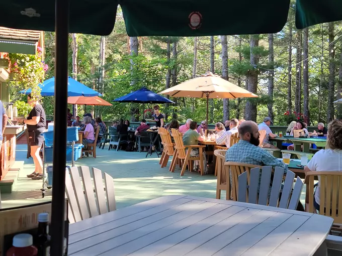 Boone's Long Lake Inn 8
