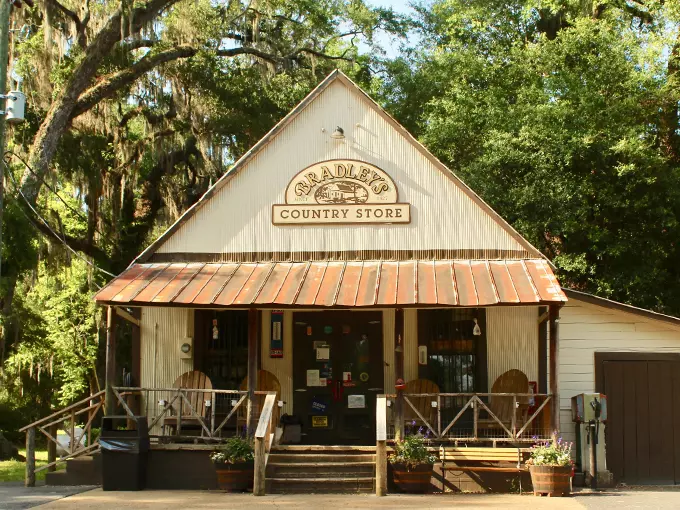 Bradley's Country Store 1