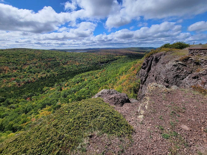 Brockway Mountain Drive 8