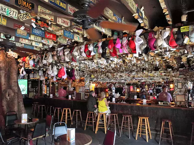 Captain Tony's Saloon 1