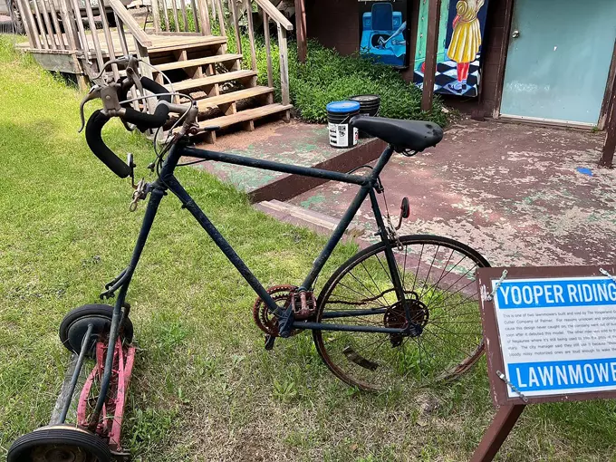 Da Yoopers Tourist Trap 6