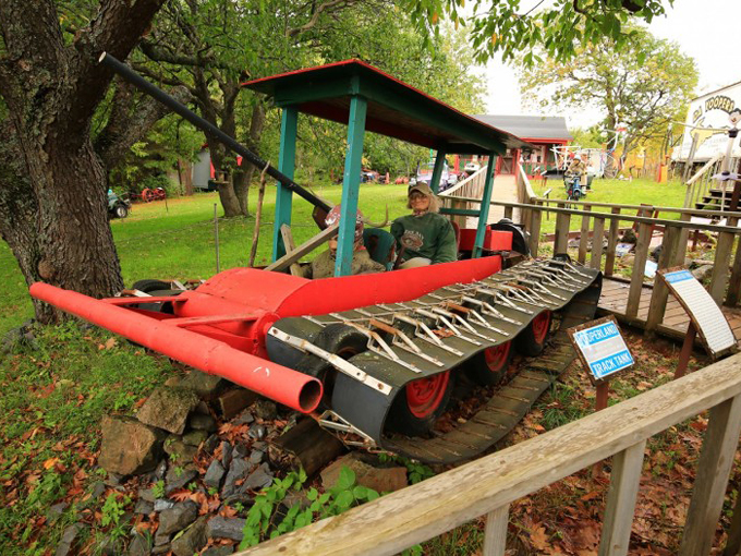 Da Yoopers Tourist Trap 8