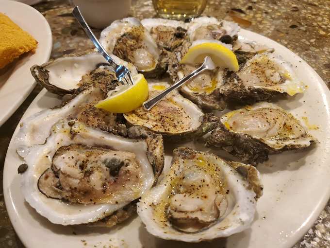 Dave's Oyster Bar and Grill 5