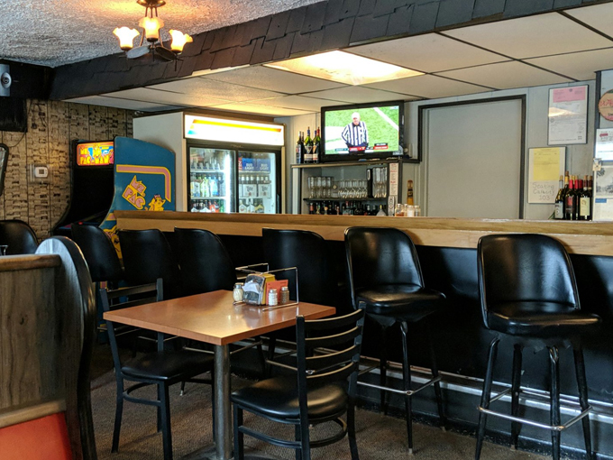 DiMaggio’s Pizza and Burgers 9