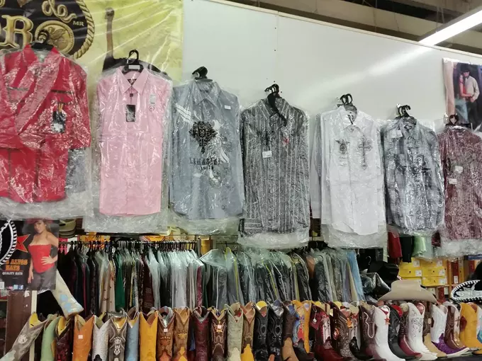 Dixieland Flea Market 8