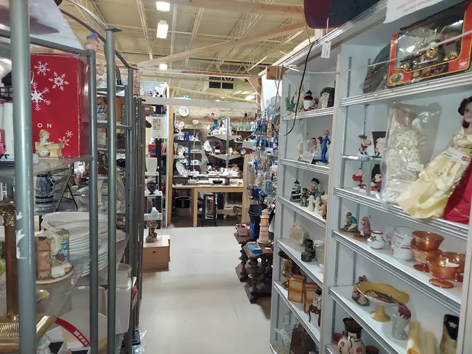 Lakeland Antique Mall 5