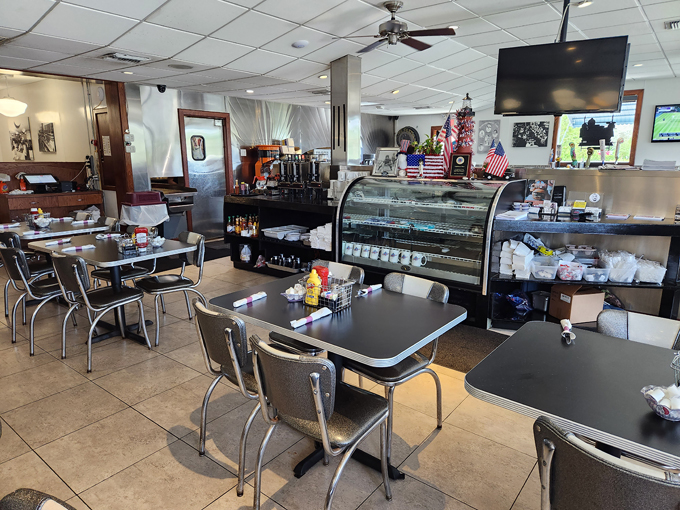 lighthouse diner 2