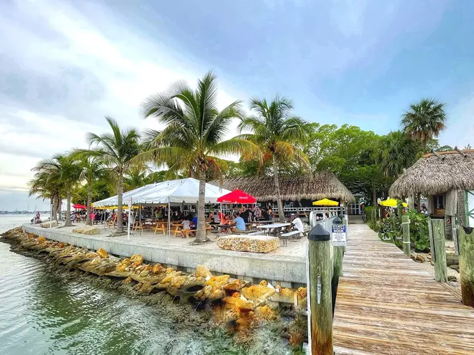 O'Leary's Tiki Bar & Grill 2