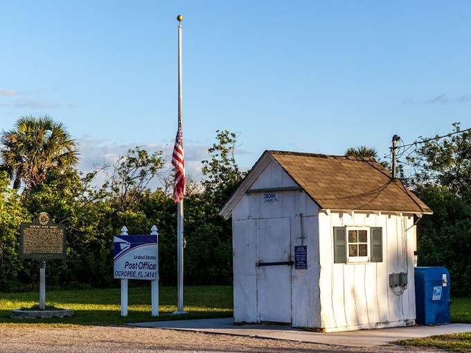 Ochopee Post Office 8