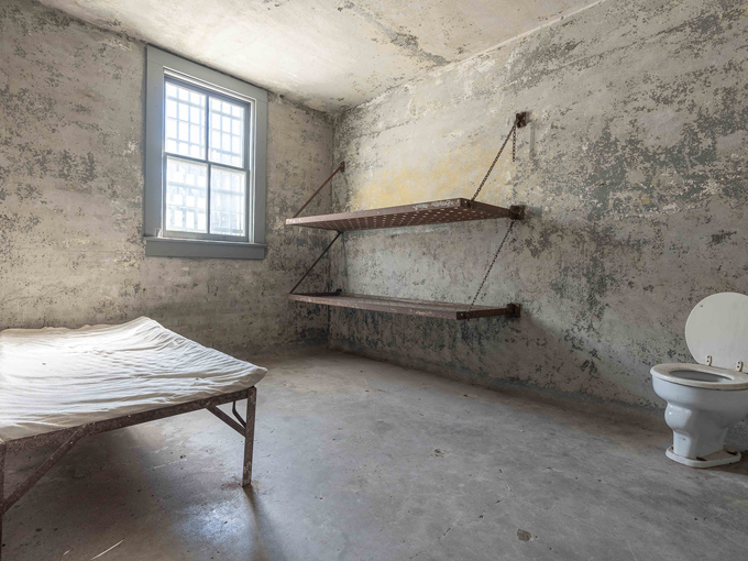 old county jail 4