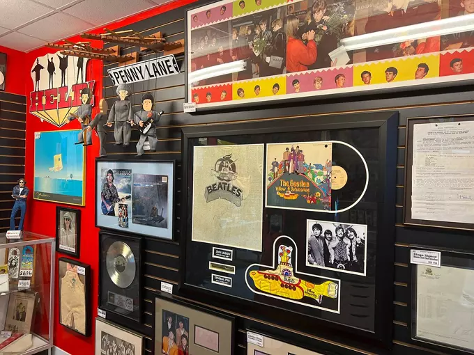 penny lane beatles museum 4
