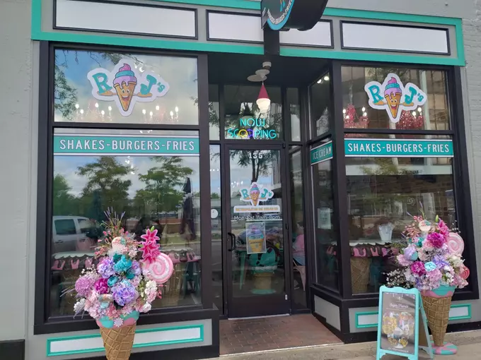 rjs metropolitan ice cream co. 1