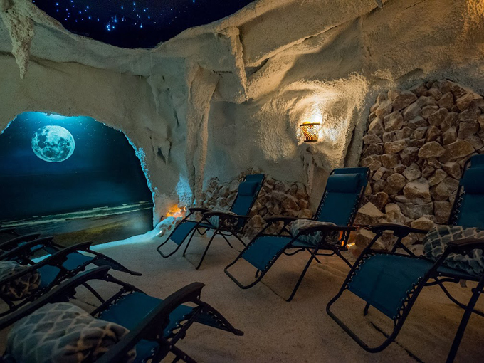 salt therapy grotto spa 4
