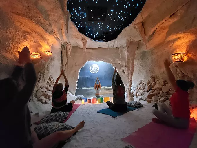 salt therapy grotto spa 9