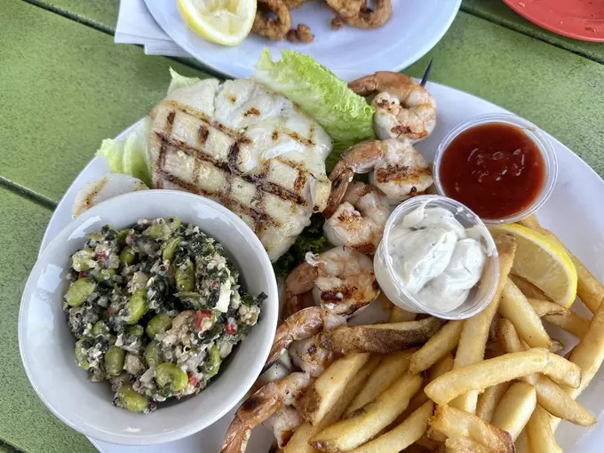 Sharky's On the Pier 5