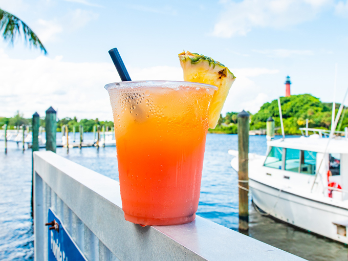The Square Grouper Tiki Bar 5