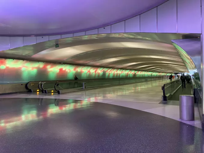 Tunnel of Music & Light 4