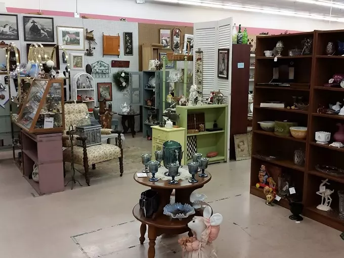 Wildwood Antique Mall 9