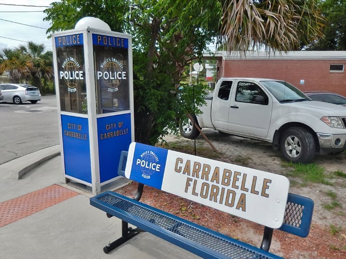 worlds smallest police station 7