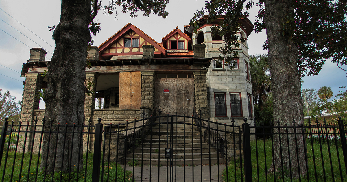creepy abandoned mansion florida ftr