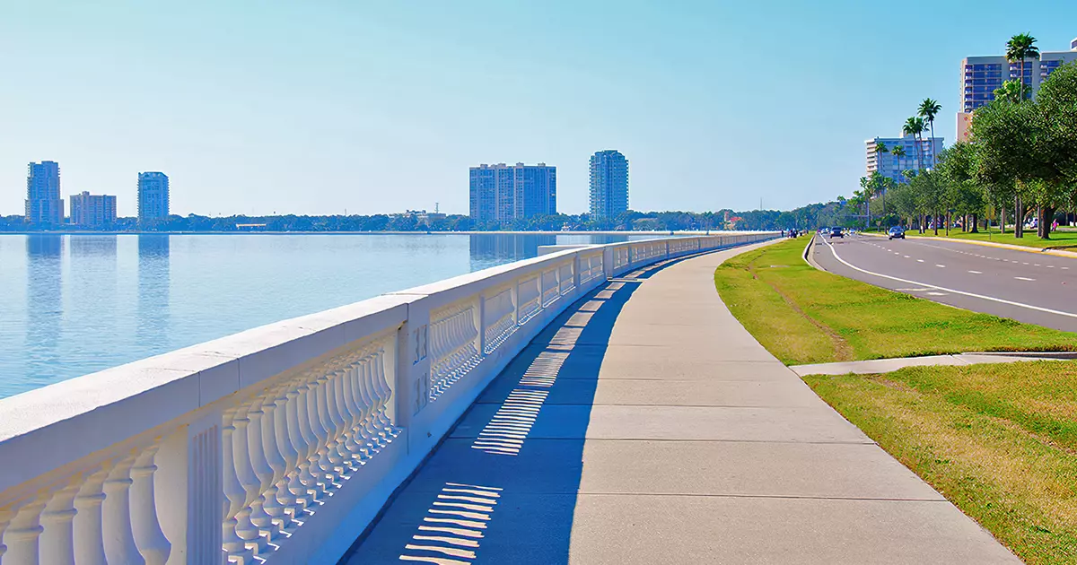 longest continuous sidewalk florida ftr