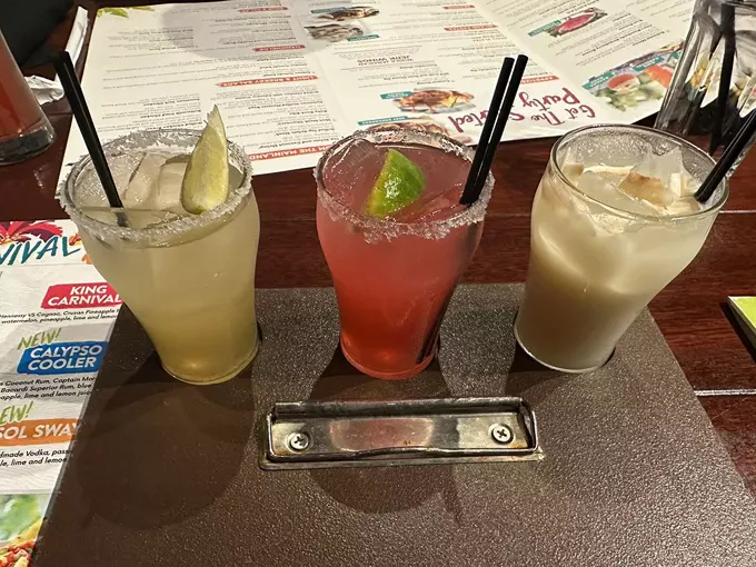 Bahama Breeze 4