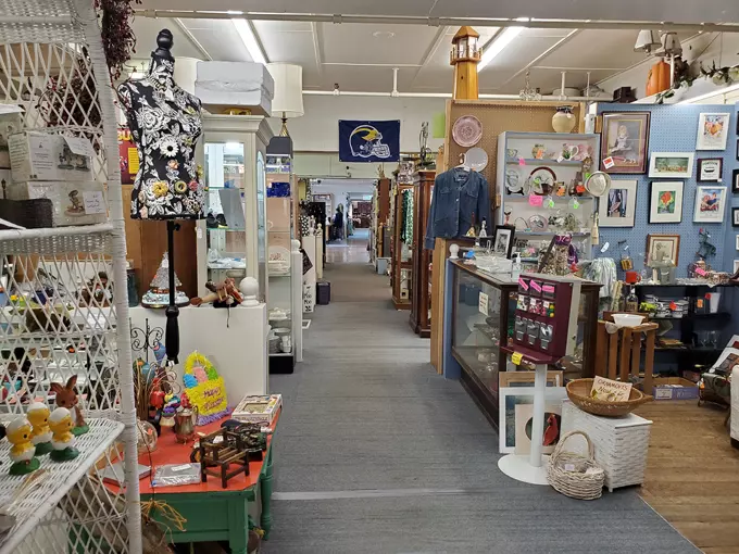 Bay City Antiques Center 2