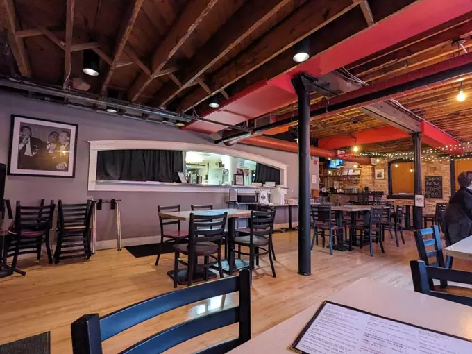Big O Pizza and Booze 6