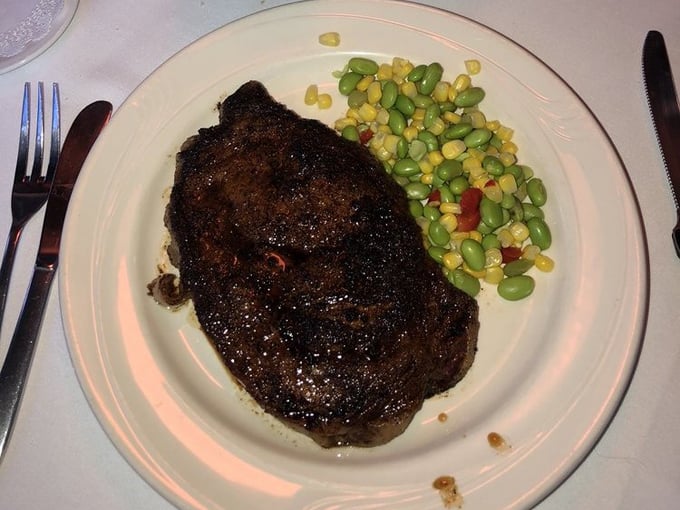 Blue Bayou Inn 6