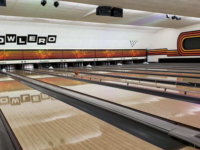 Bowlero Lanes & Lounge 3