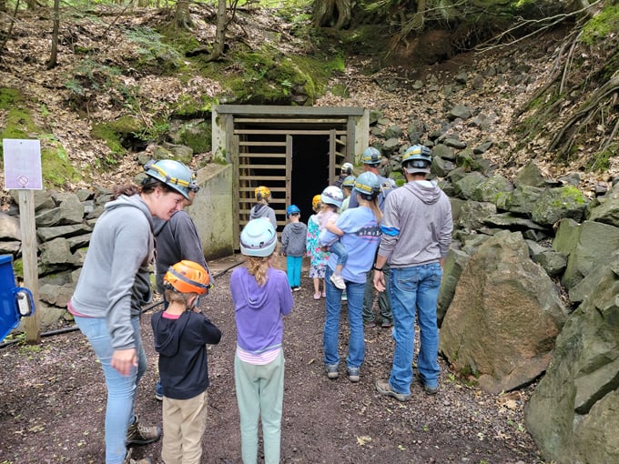 Captain’s Tour at Adventure Mine 7
